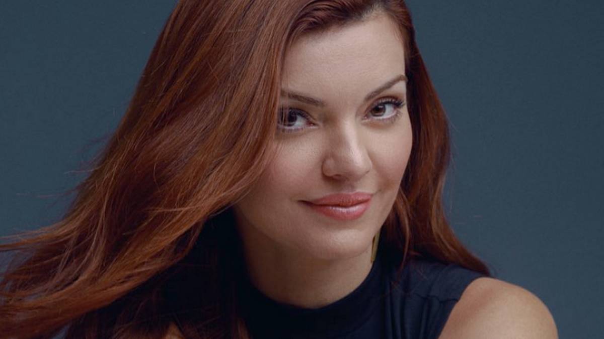 Atriz global Mayana Neiva prestigia Sessão Especial da ALPB em ...