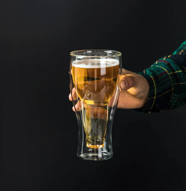 Como escolher o copo de cerveja certo para comprar - F5 Online