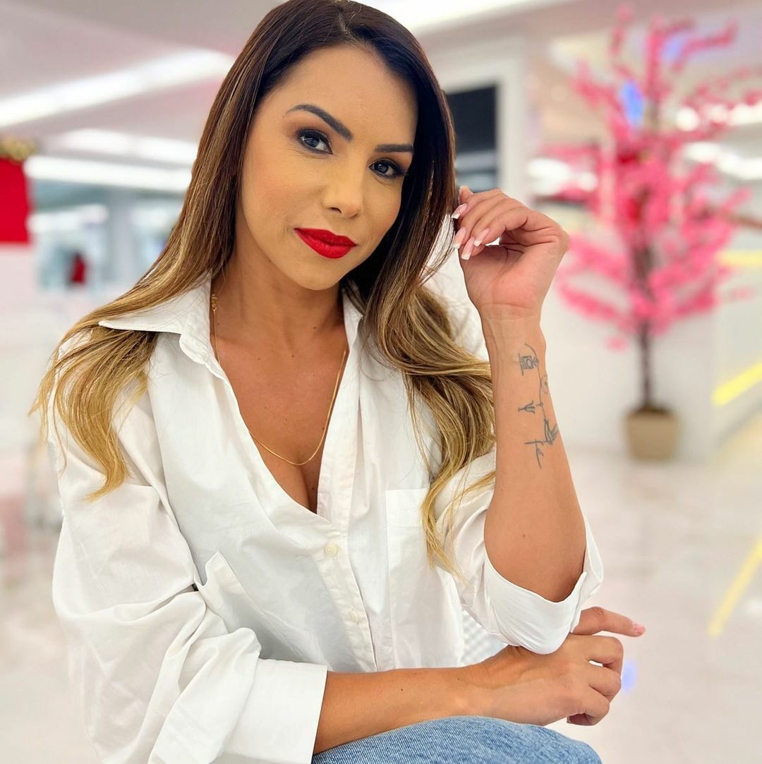Fernanda Albuquerque é a nova contratada da TV Band Manaíra - F5 Online