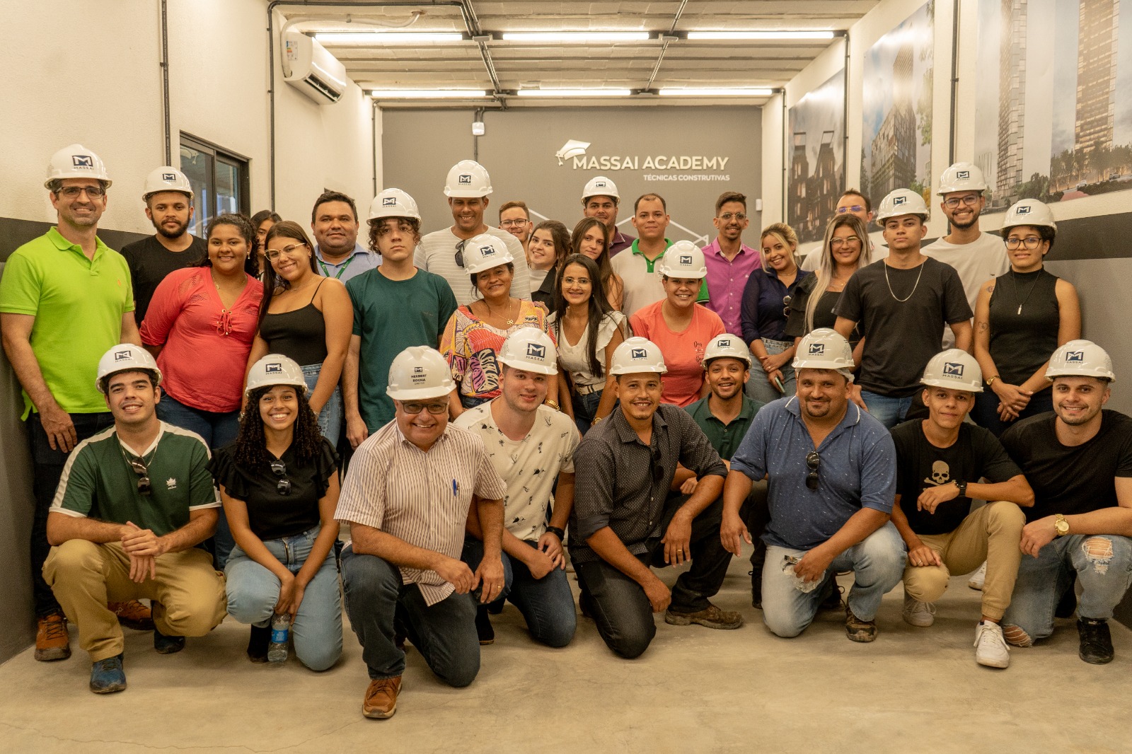 Estudantes da construção civil participam de aula prática em obras de ...